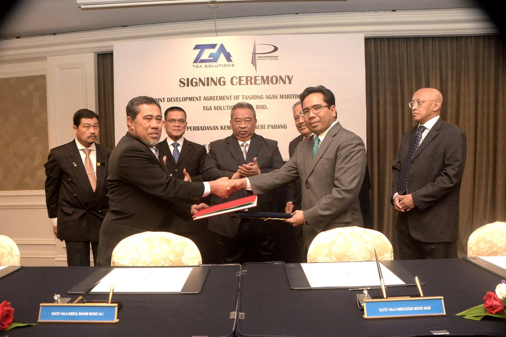 TGA SOLUTIONS SDN BHD & PKNP SIGNING CEREMONY - Perbadanan Kemajuan Negeri Pahang