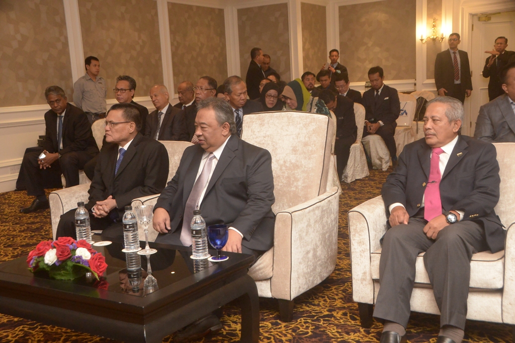 TGA SOLUTIONS SDN BHD & PKNP SIGNING CEREMONY - Perbadanan Kemajuan Negeri Pahang